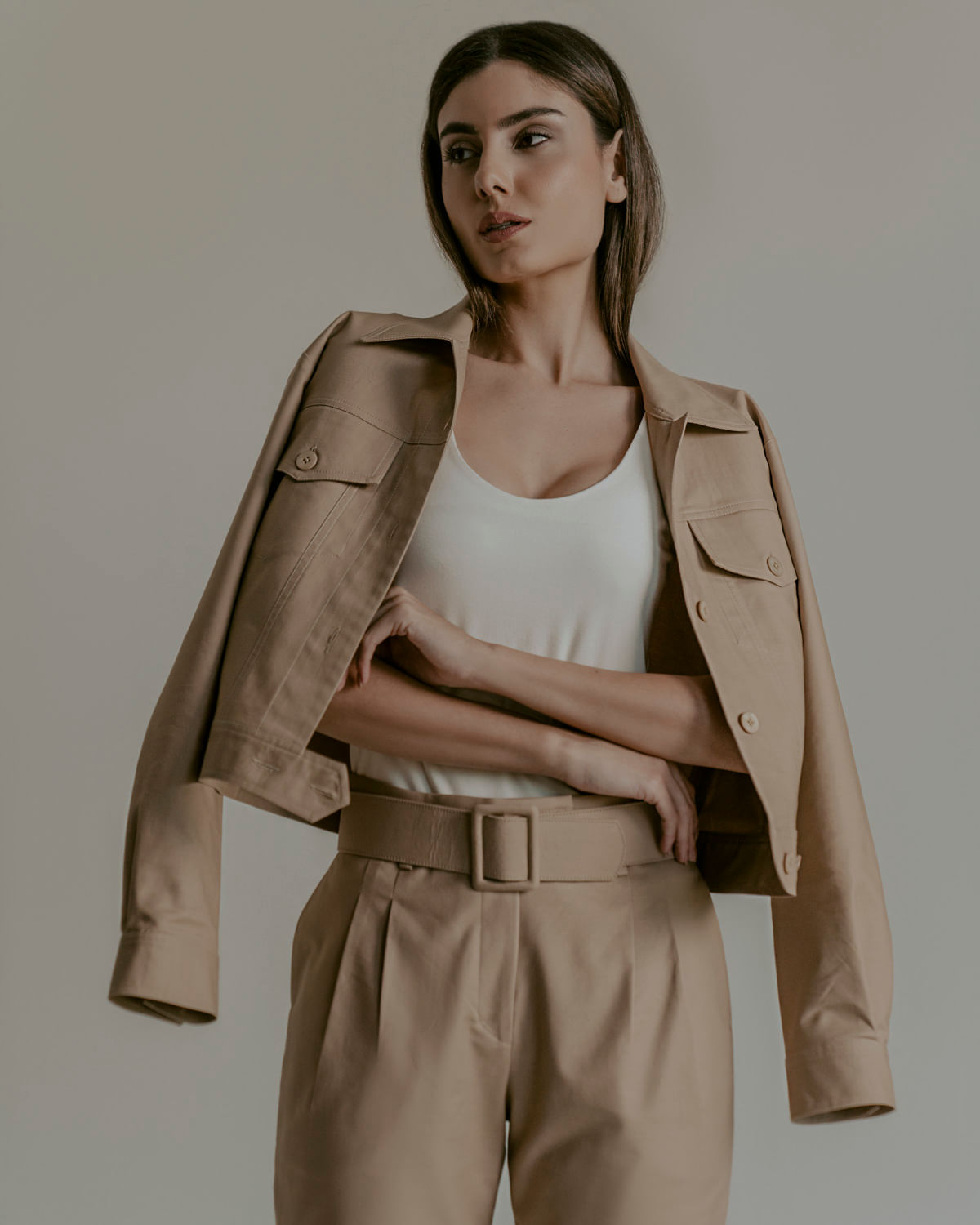 CALÇA LOLA SARJA BEGE - leticiagonzaga